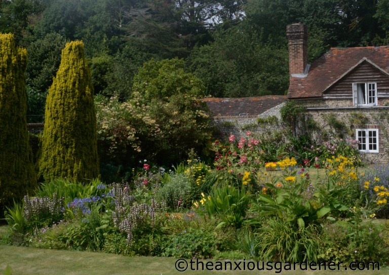 Charleston Manor | The Anxious Gardener